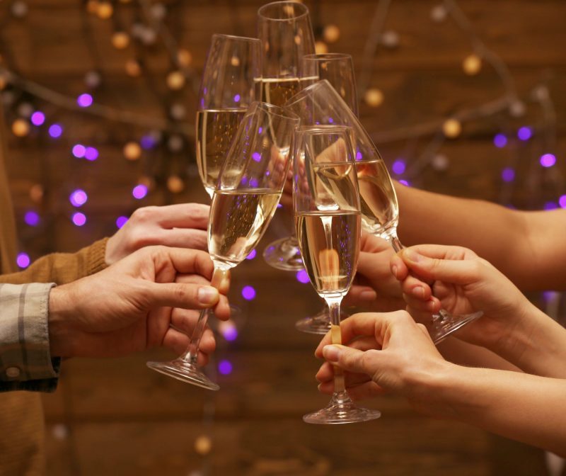 25 Holiday Networking Conversation Starters | SizzleForce Marketing Blog